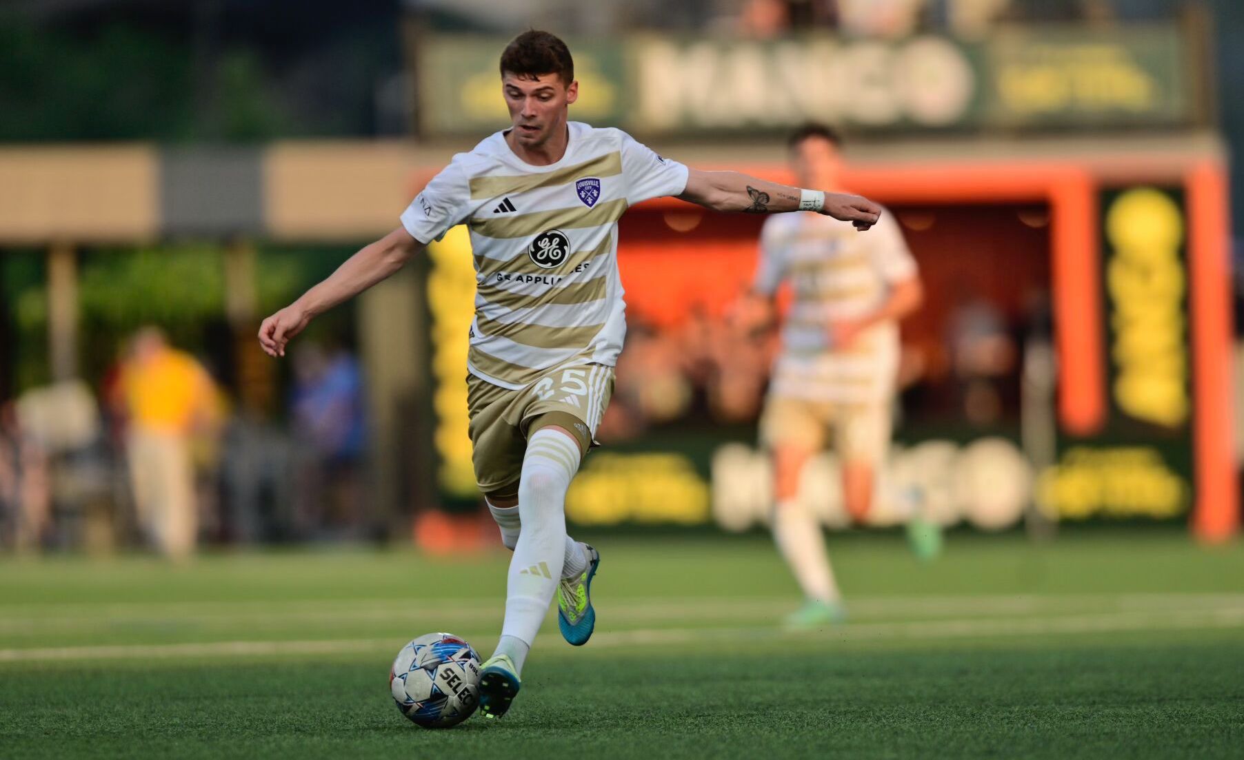 USL Championship: Louisville City opens up six-point lead - Soccer America